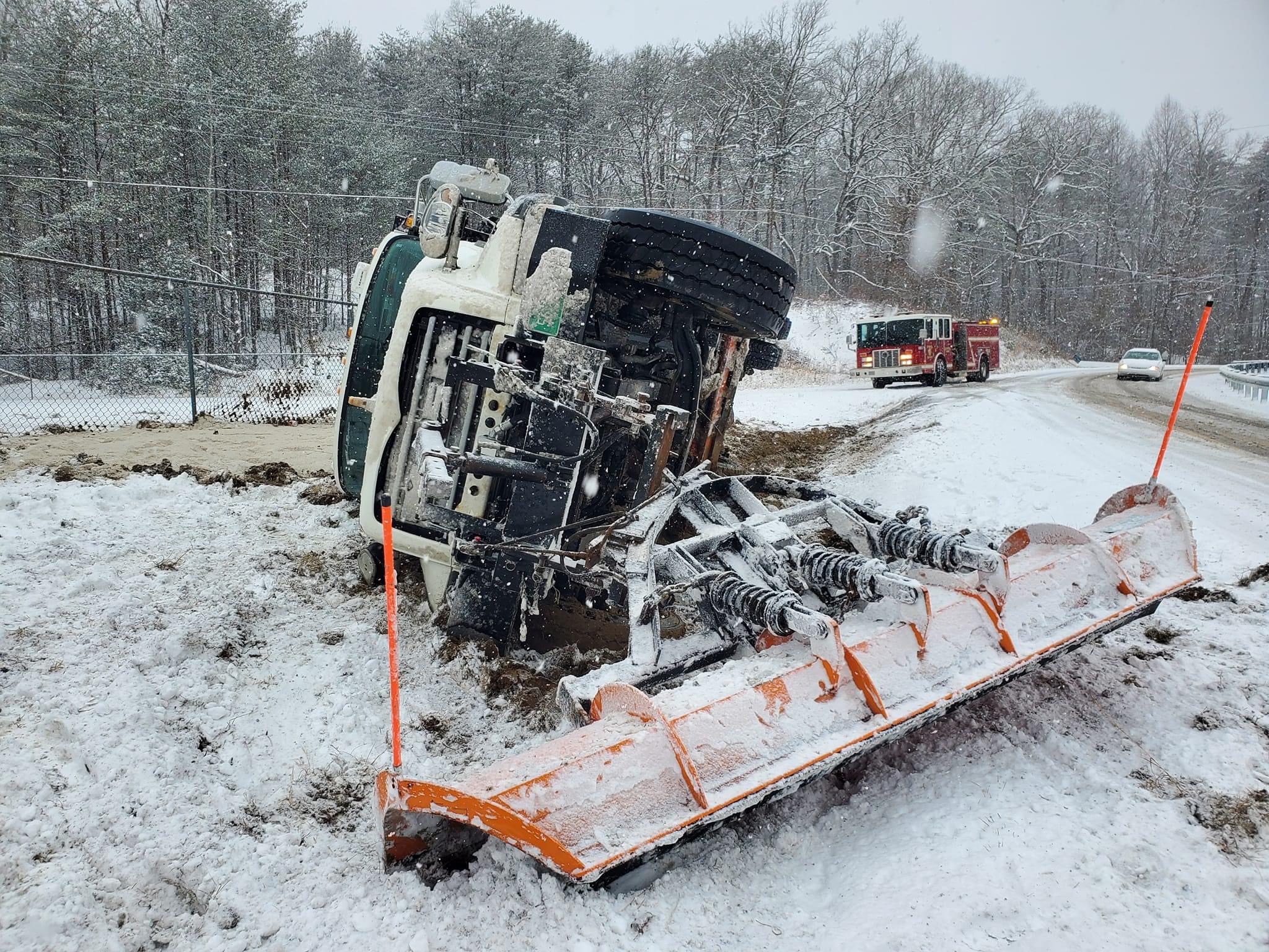 Snow Causes Problems on Roadways - SValleyNow.com | Local News for the ...