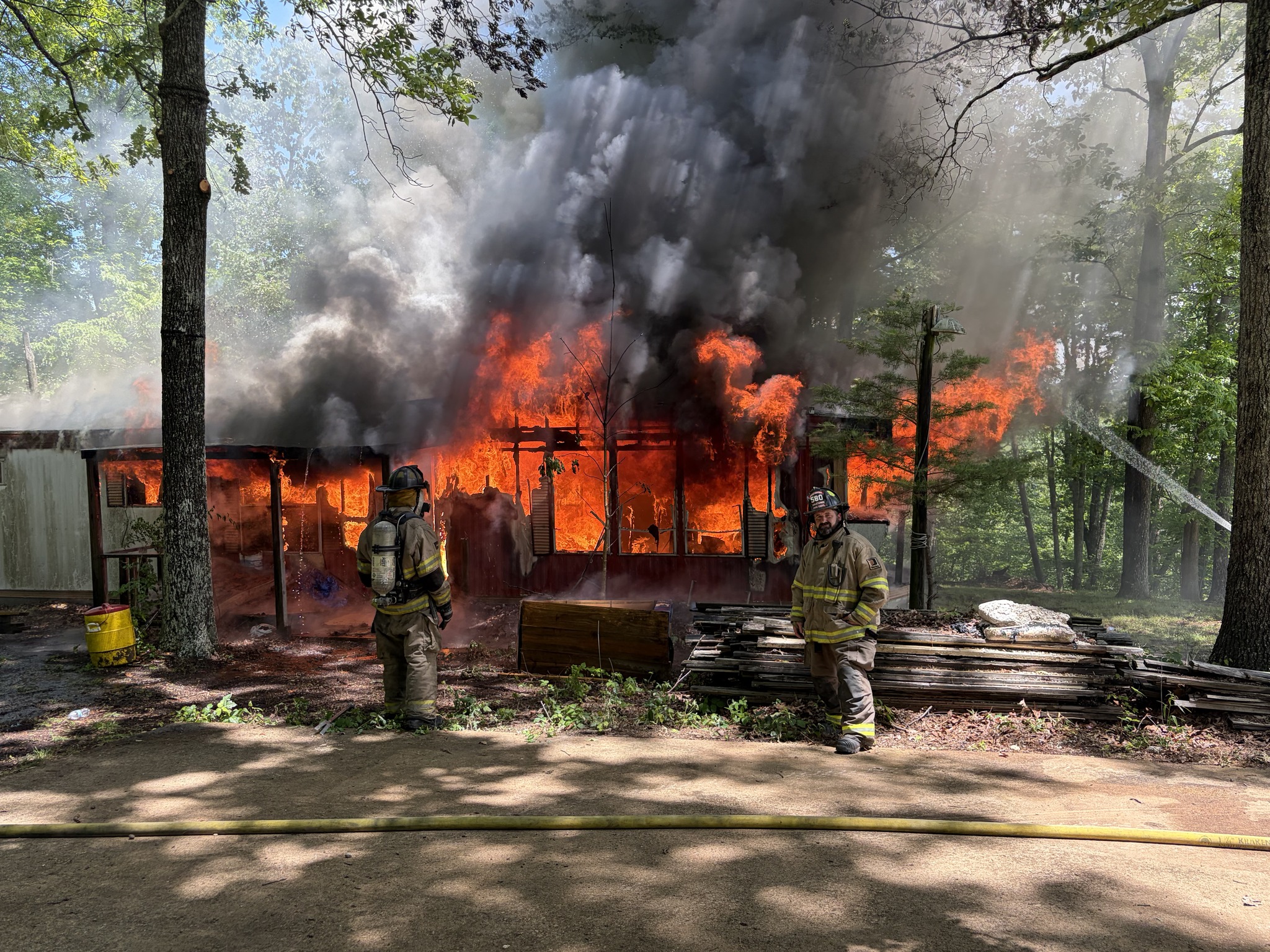 Volunteer Fire Departments Conduct Live Burn Training - SValleyNow.com ...